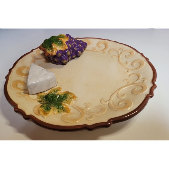 The Unbranded Brand | Dining | Vintage Trompe Oil Grapes Cheese Plate ...